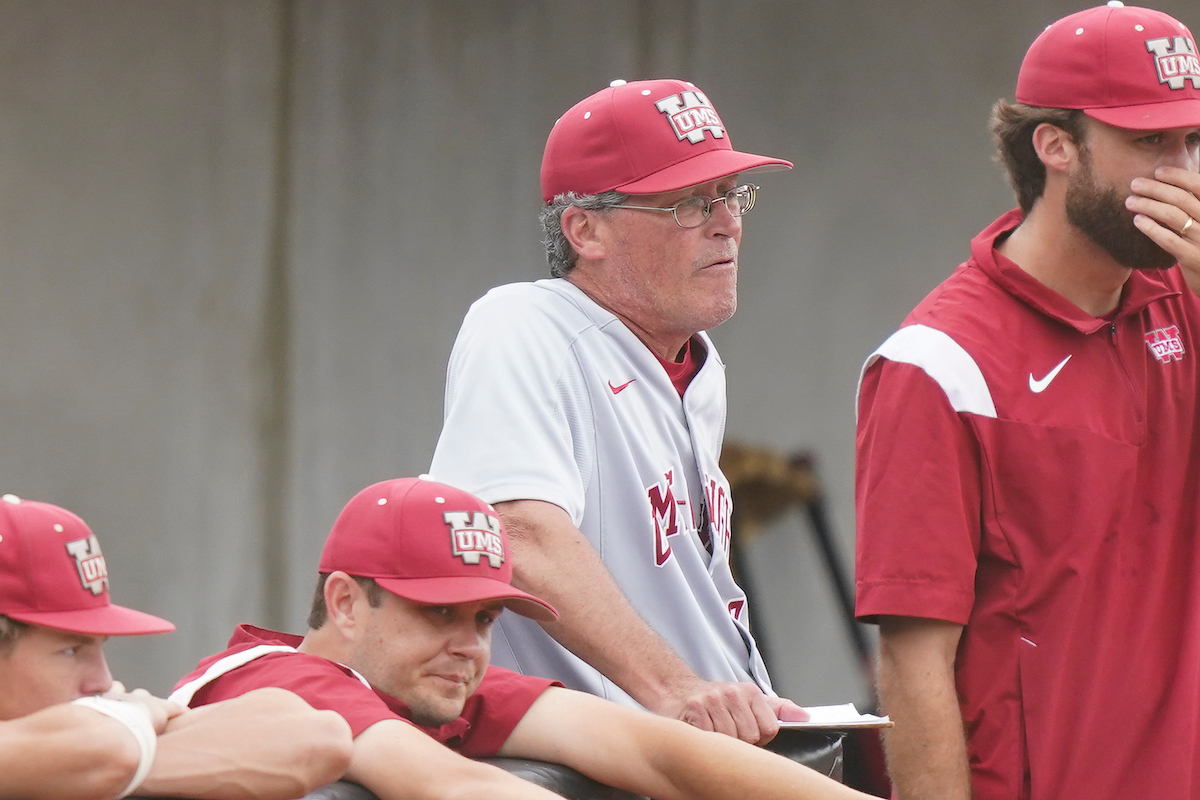 Etowah avoids avalanche, sweeps UMS-Wright for 4A crown - Call News