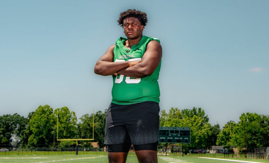 Micah DeBose's big plans: Blue Map, college stardom, the NFL - Call News