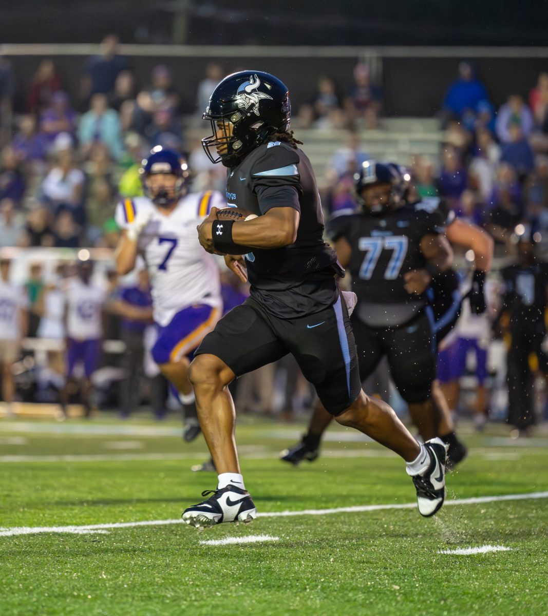 Shondell Harris, Mary Montgomery grind down Daphne, 21-8, for 11th ...