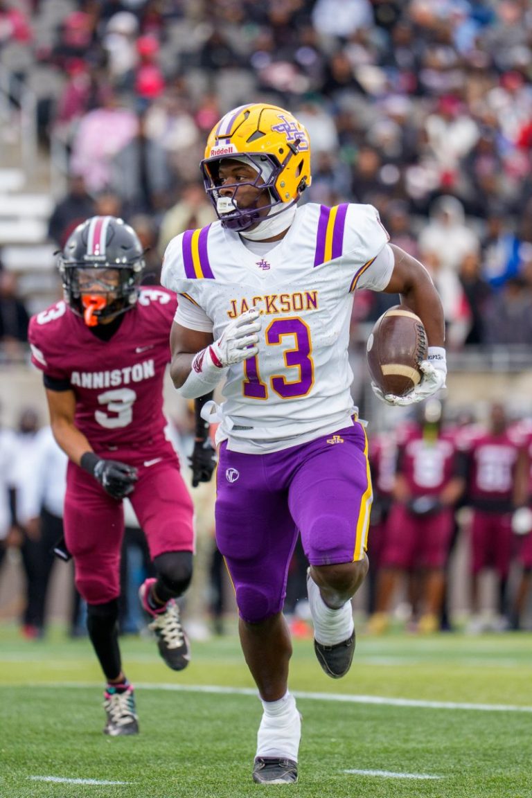 The monster feasts: E.J. Crowell sets records in finale and now it's on ...